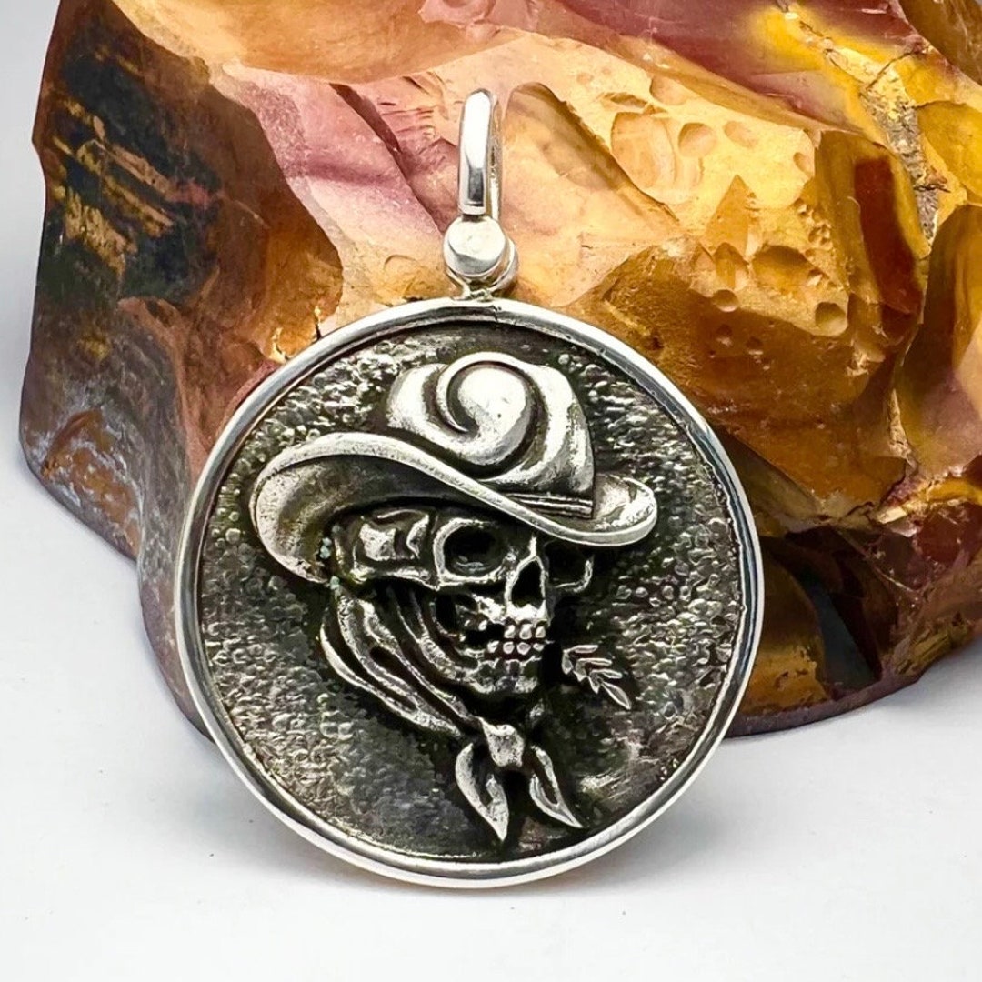 Cowboy Skull Sterling Silver Necklace 2D Design - Etsy