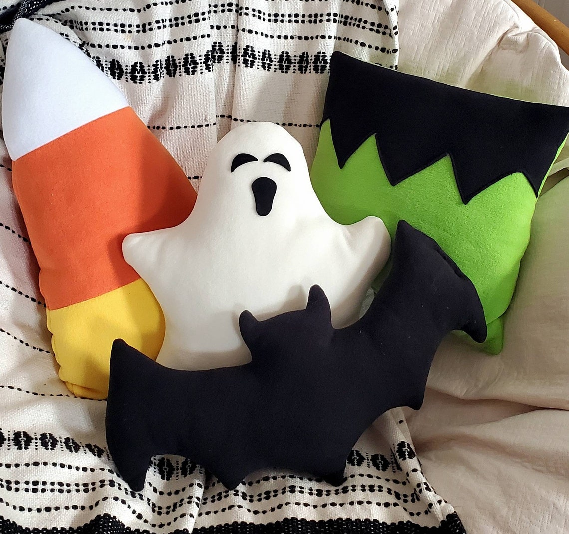 Bat Pillow, Bat Plushie, Halloween Bat Pillow, Halloween Bat Decor, Fun ...