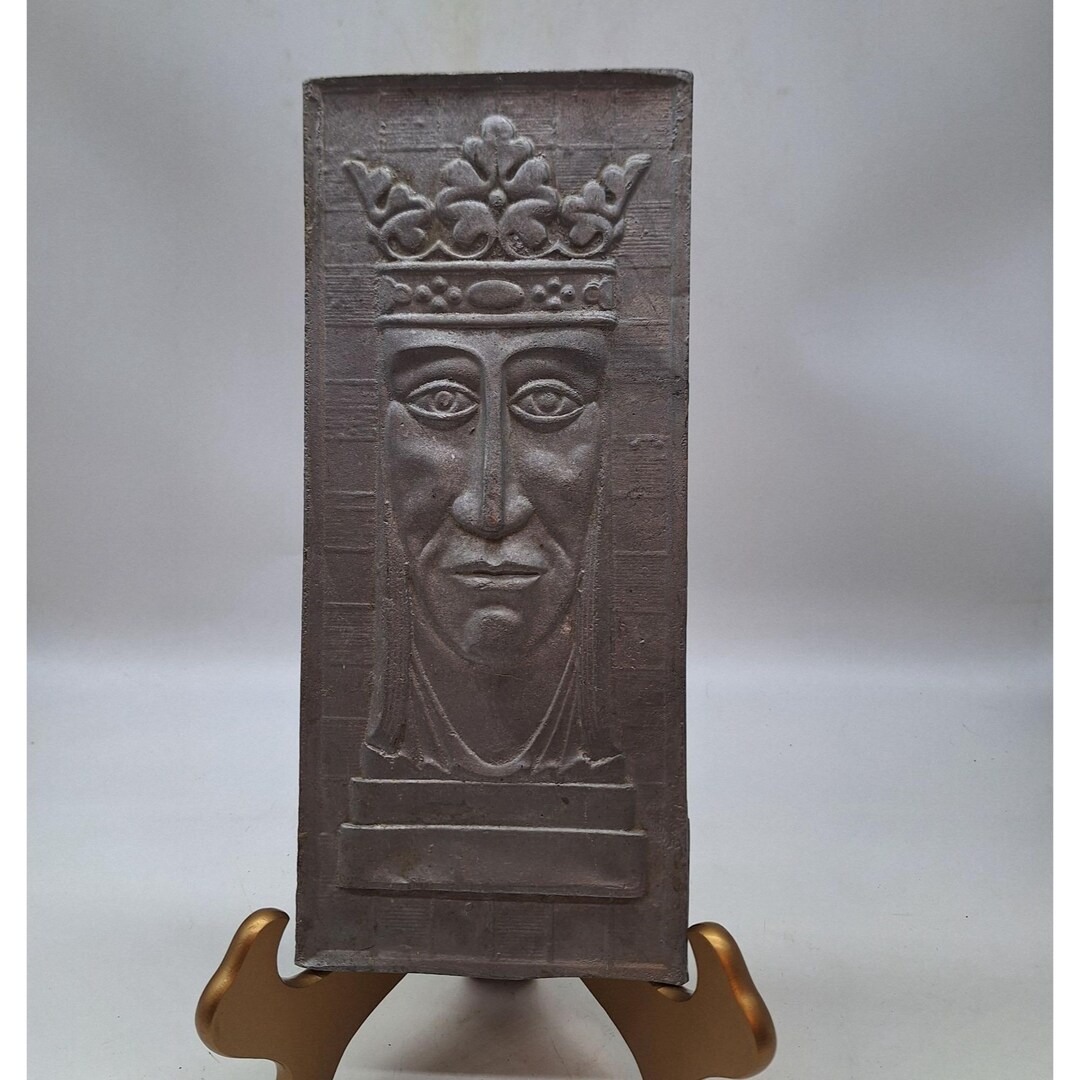 Cast Aluminum Plaque Art Face Queen Chess Medieval Mid Century Modern ...