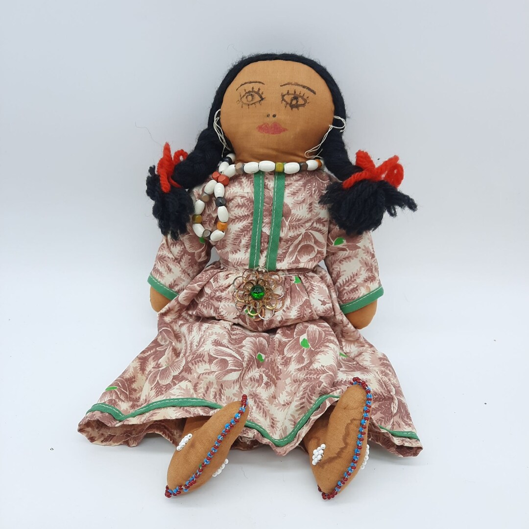 Handmade Native American Folk Art Rag Doll Braided Yarn Hair Beaded ...