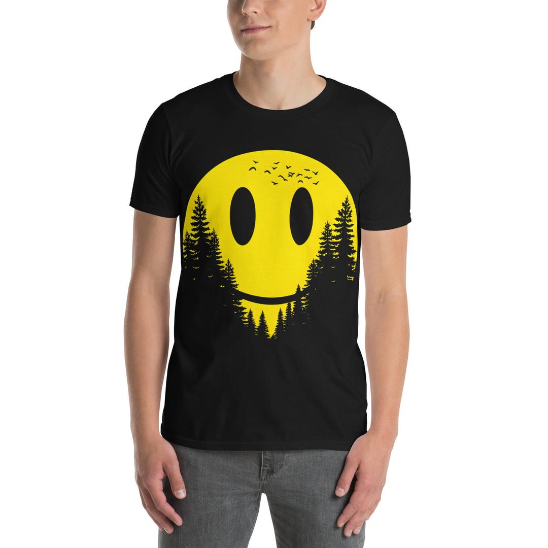 Forest Smiley Face Graphic Unisex T-shirt – Nature Lover Tee - Etsy