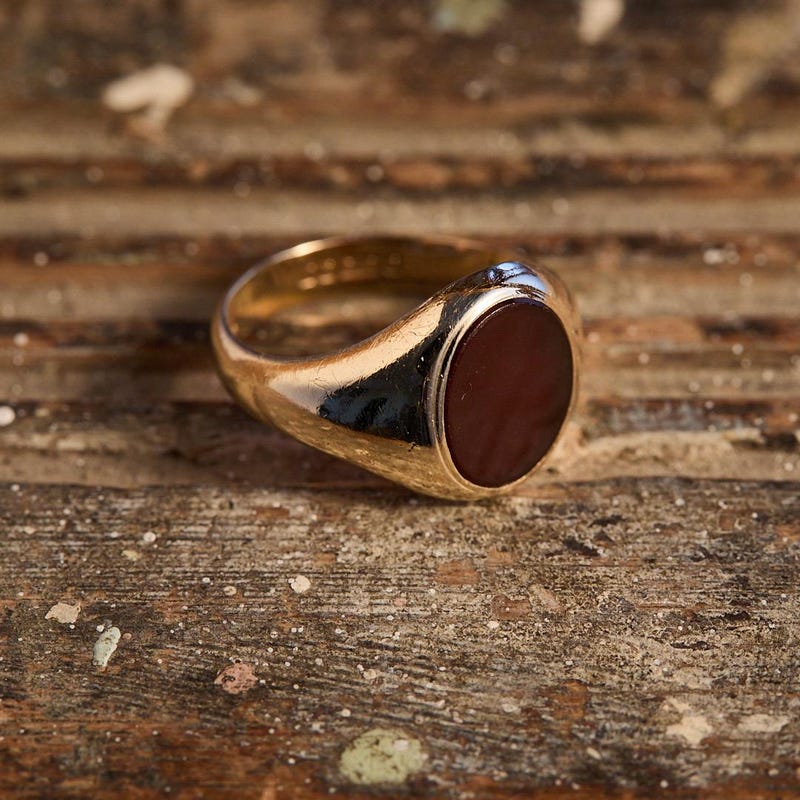 9ct Garnet Signet Ring - Etsy UK