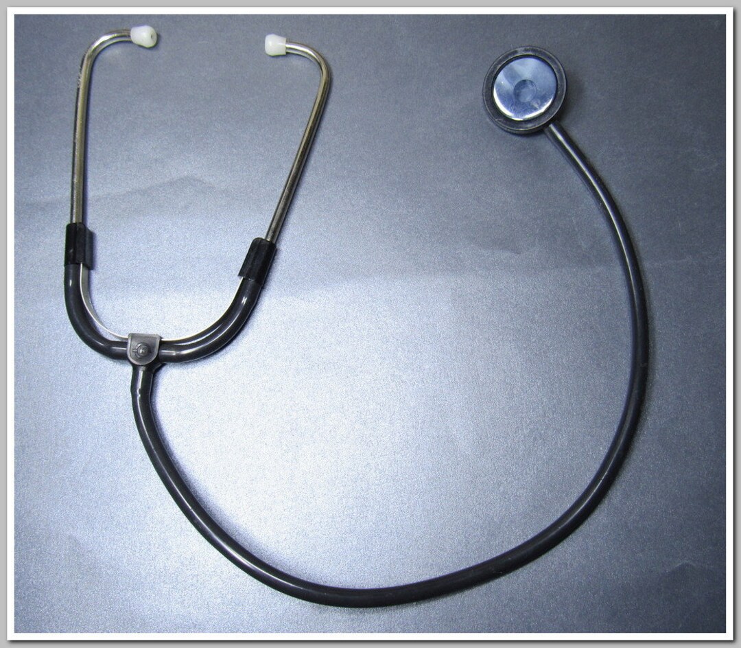 Retro Stethoscope Doctors Stethoscope Old Medical Stethoscope Medical ...