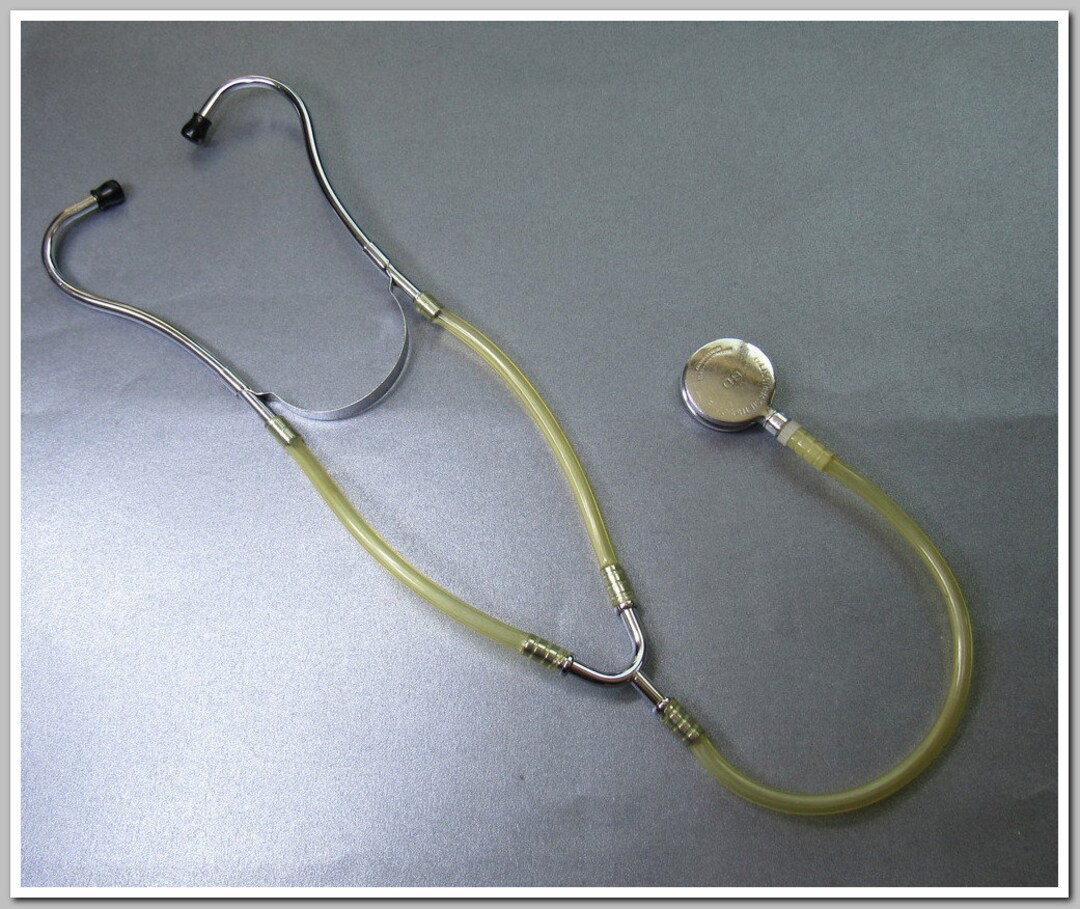 Retro Stethoscope Doctors Stethoscope Old Medical Stethoscope Medical ...