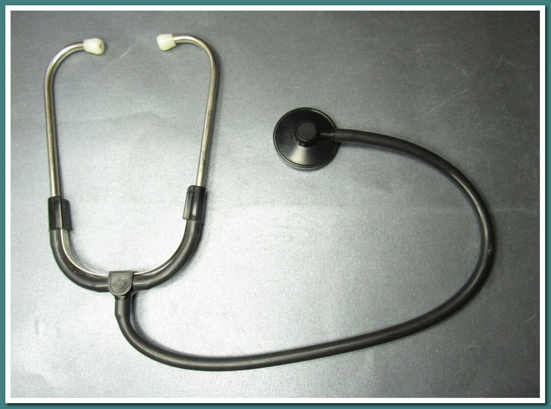 Retro Stethoscope Doctors Stethoscope Old Medical Stethoscope Medical ...