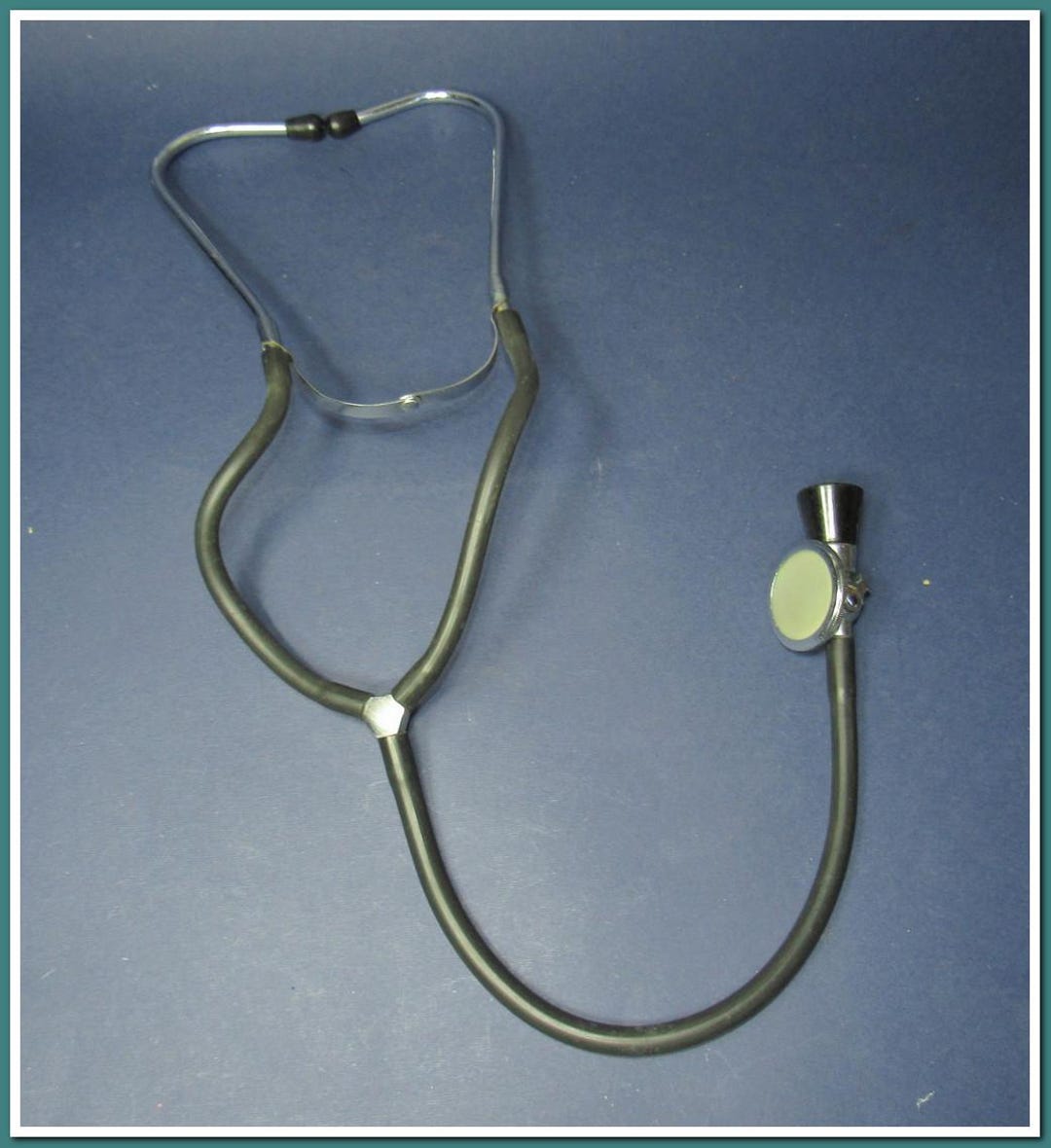 Retro Stethoscope Doctors Stethoscope Old Medical Stethoscope Medical ...