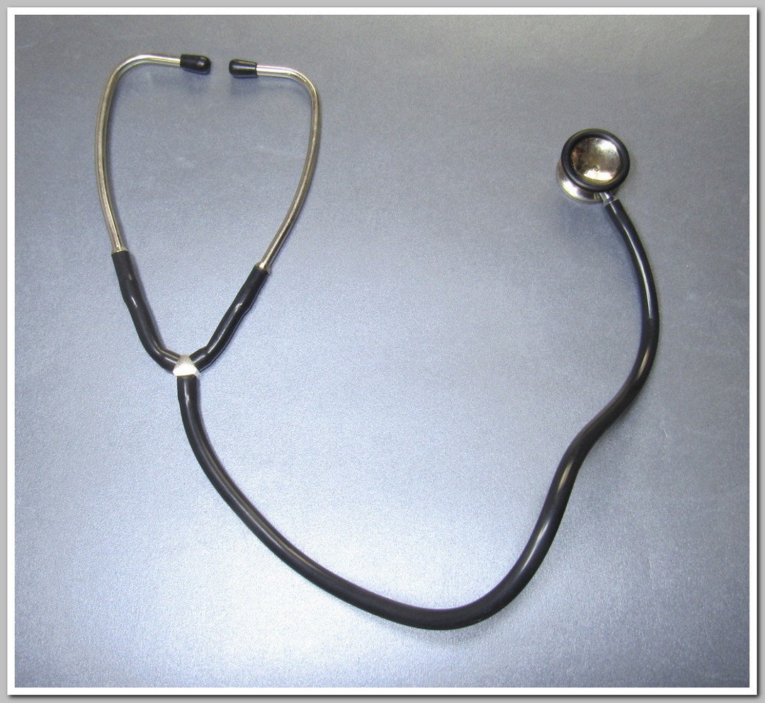 Retro Stethoscope Doctors Stethoscope Old Medical Stethoscope Medical ...