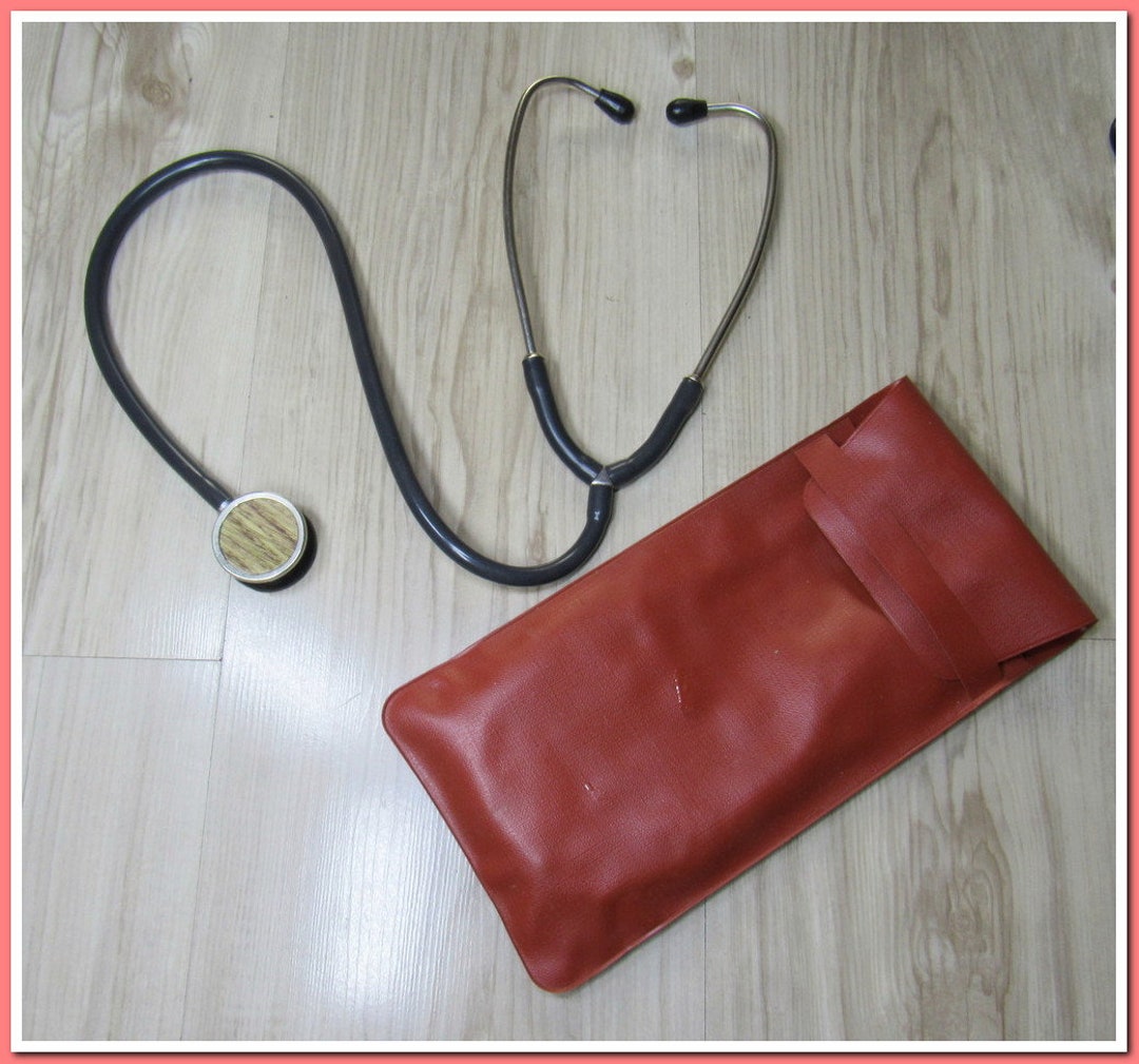 Retro Stethoscope Doctors Stethoscope Old Medical Stethoscope Medical ...