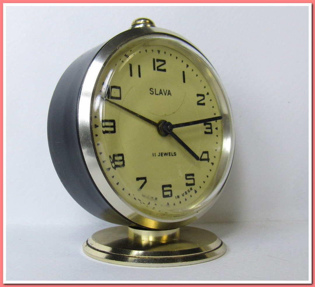 Alarm Clock Soviet Alarm Clock slavavintage - Etsy
