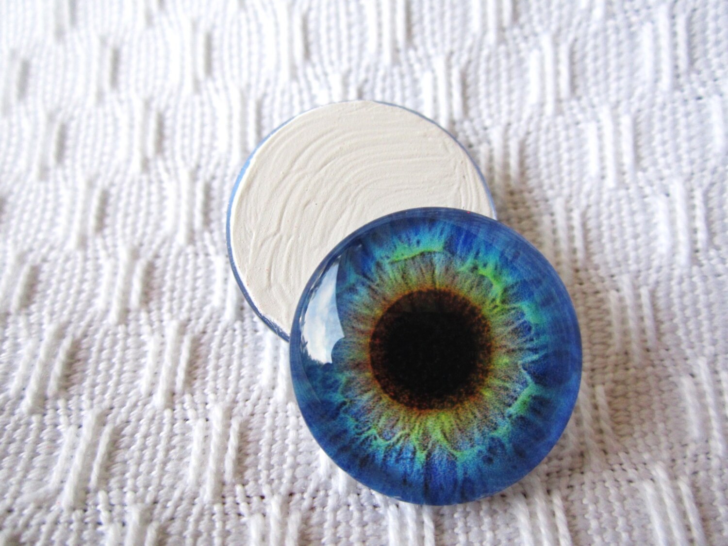 Handmade glass eyes for jewelry making or crafts 20mm | Etsy