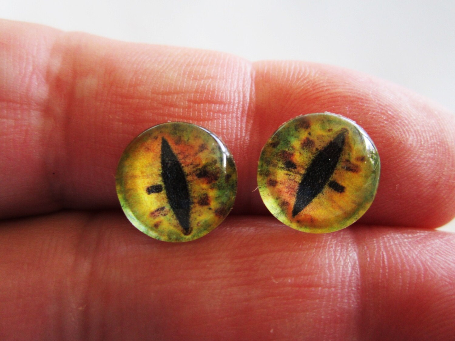 Glass eyes dragon eyes 12mm glass cabochons | Etsy