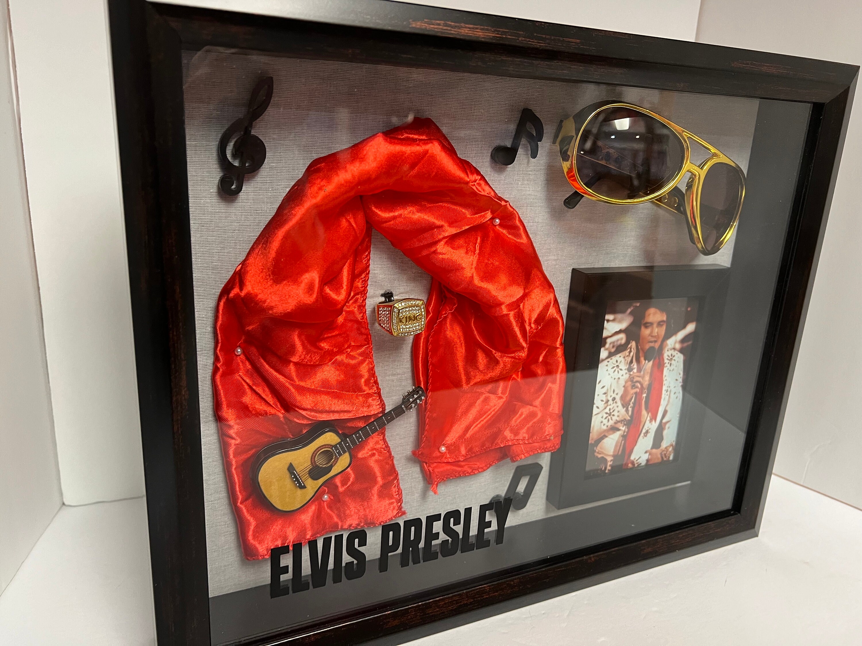 Elvis Presley the King Shadow Box Display Case - Etsy