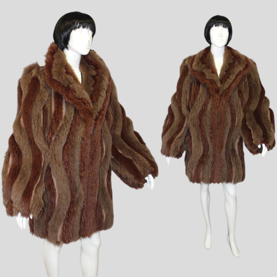 Gorgeous Vintage 80s Colorful Wavy Directional Jindo Saga Fox Fur Coat ...