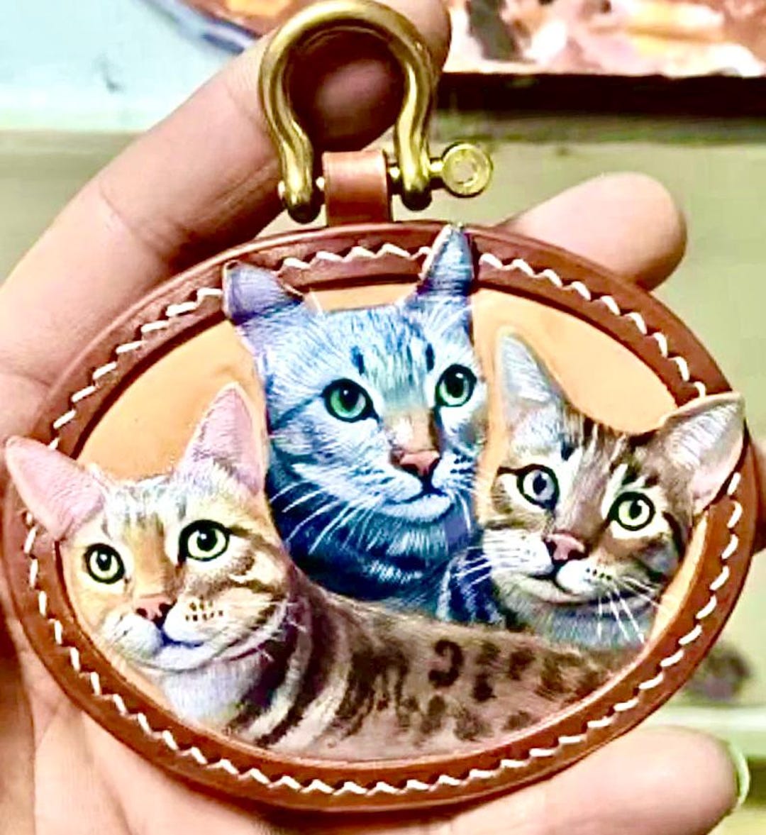 3D Custom Leather Portrait Keychain – Personalized Pet or Human Art ...