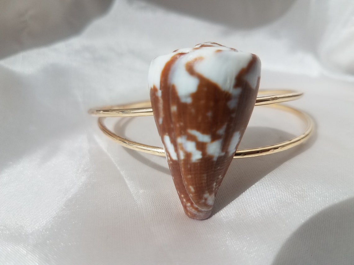 Double Barrel Cone Shell Bangle - Etsy