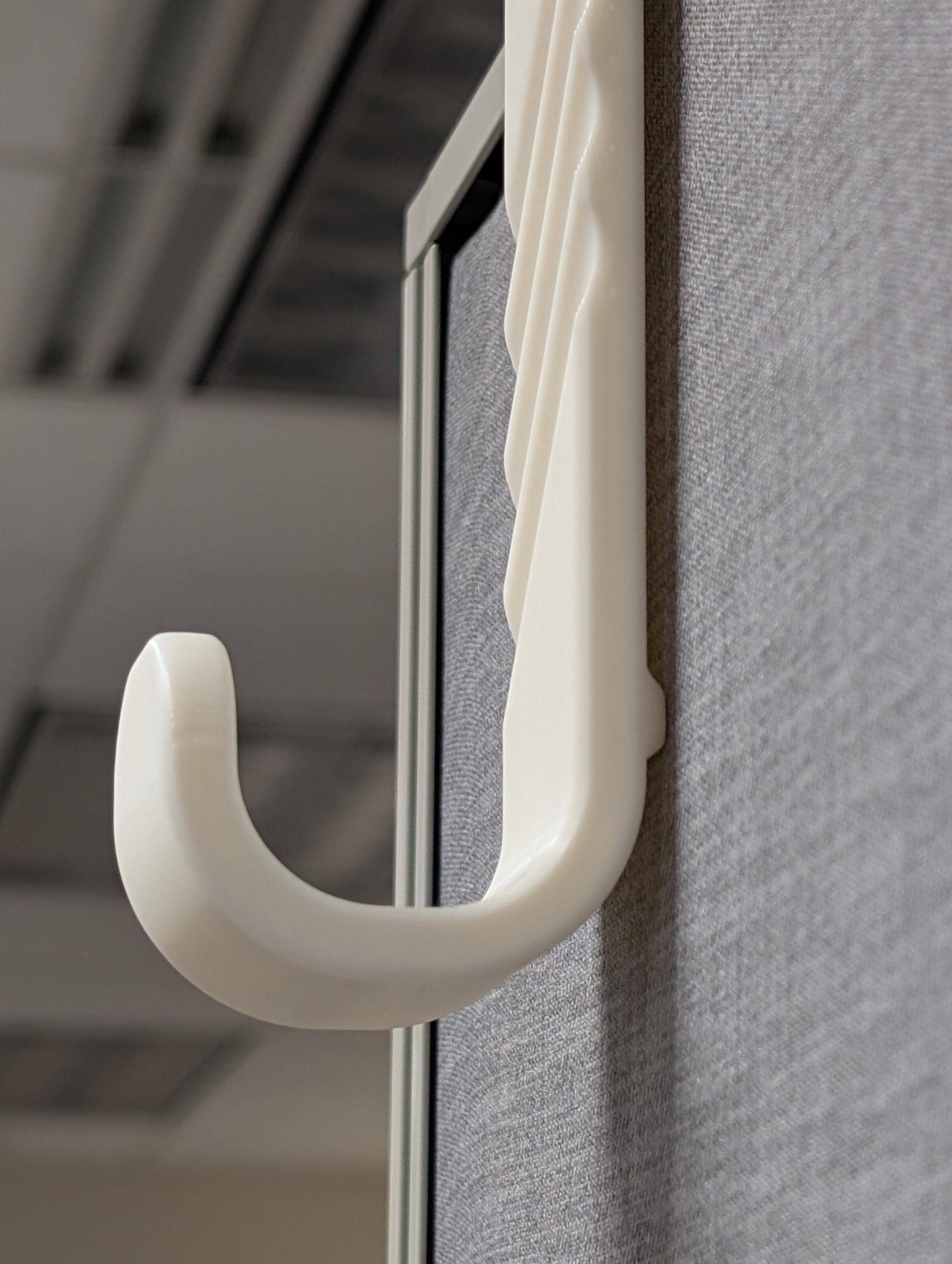 Modern Office Cubicle Hook – Heavy Duty Desk Hook for Coats & Backpacks ...