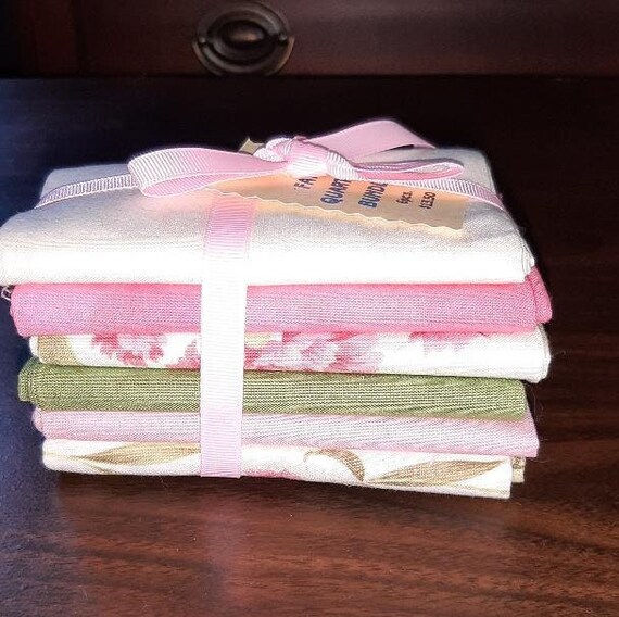 6 Fat Quarters of Pink White and Green - Etsy