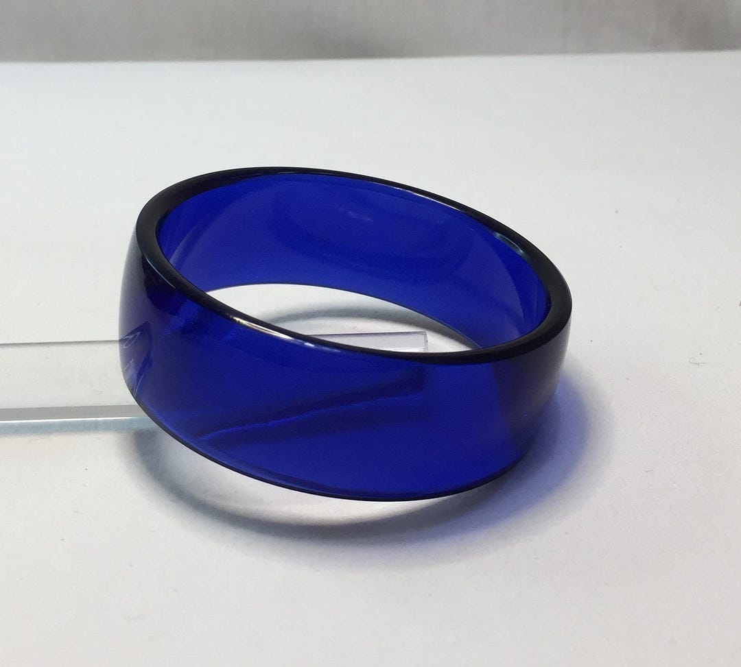 Vintage Clear Cobalt Blue Acrylic Bangle - Etsy