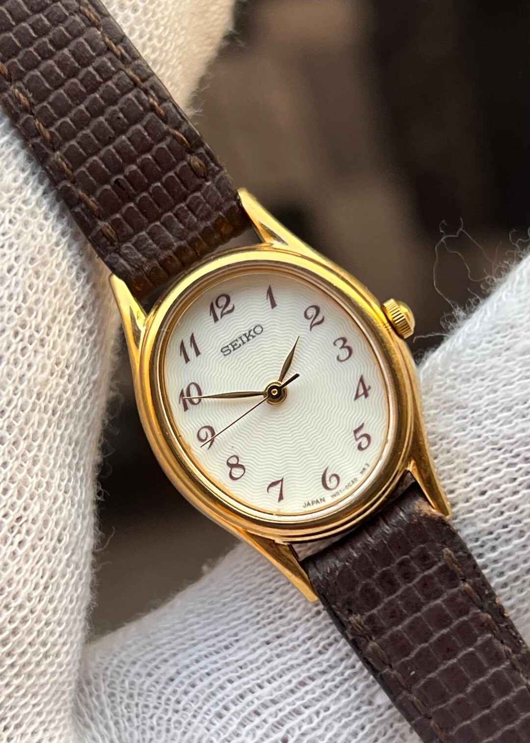 Vintage 2002 Seiko Spirit 1N01-0AW0 Gold Oval Japan Made Quartz Women's ...