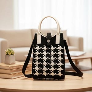 Crochet Heart Cross Body Bag - Etsy