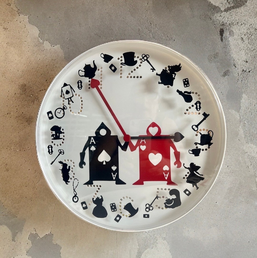 DISNEY Alice in Wonderland Inspired Light Weight Silent Wall CLOCK ...
