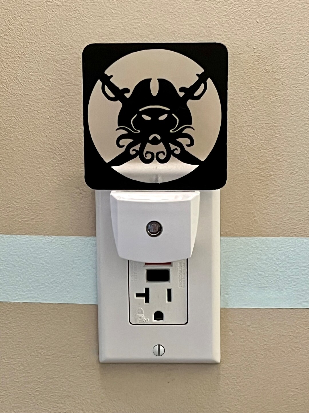 PIRATES of the CARIBBEAN Davy Jones Plug-in LED Night Light With Dusk ...