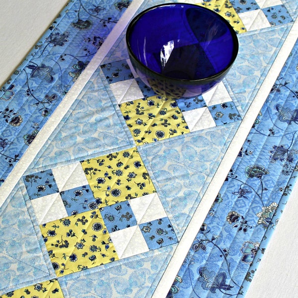 Summer Table Runner - Etsy