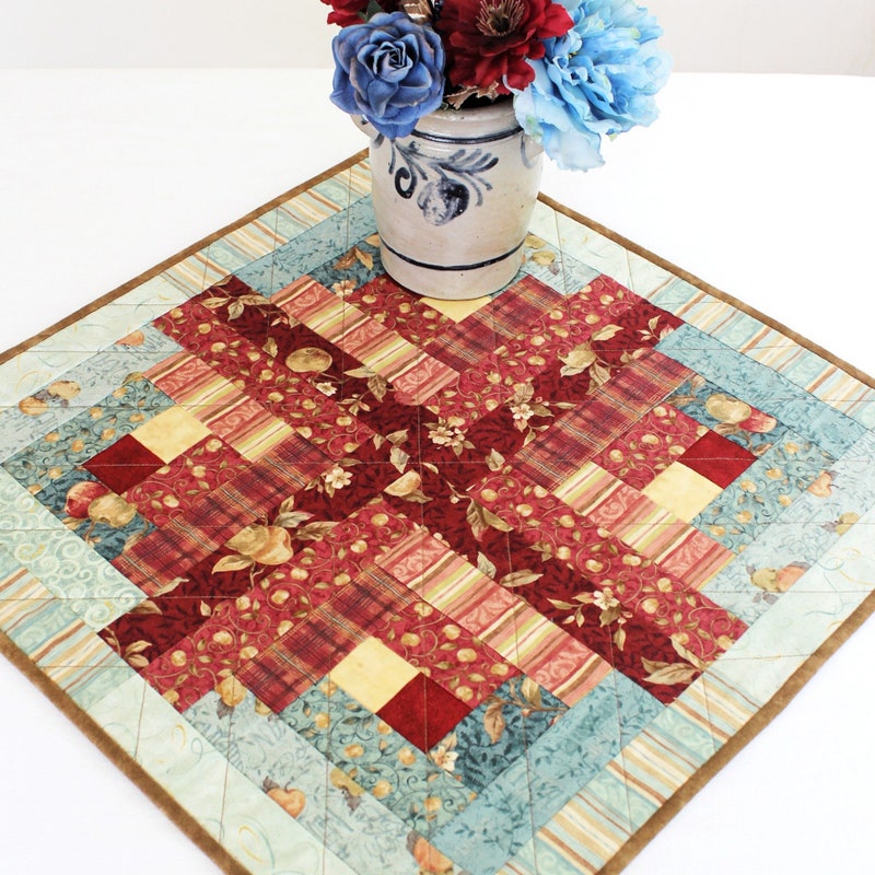 Square Table Topper - Etsy