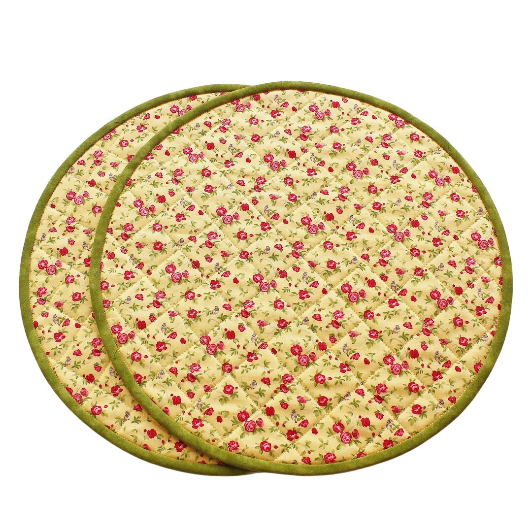 Quilted Round Placemats, Set of 2 Pink Roses Table Mats, 14.25 ...