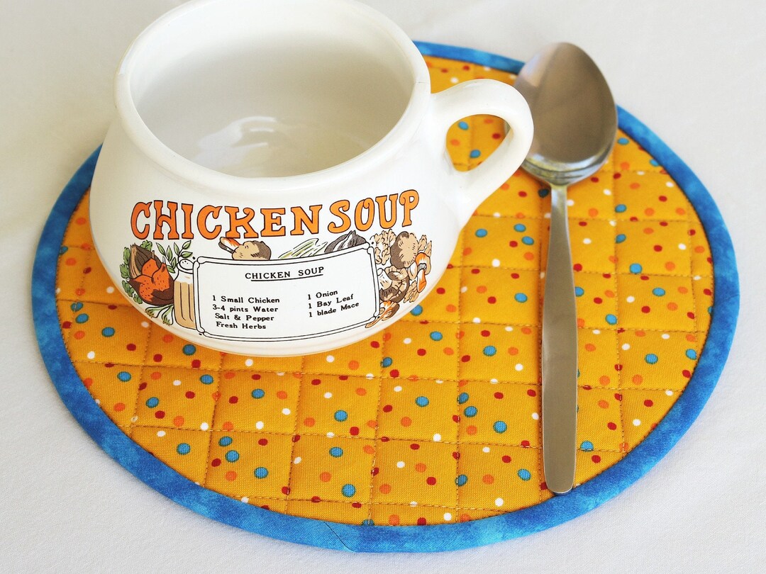 Quilted Round Hot Pad, Reversible Trivet, 9.25" Diameter - Etsy