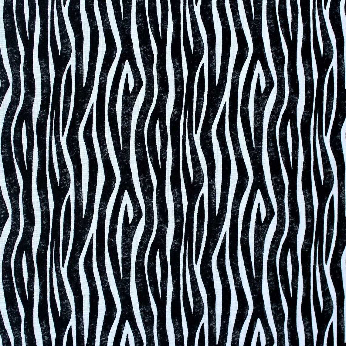 Animal Print Quilt Fabric Zebra Wild Things 1748 Julia - Etsy