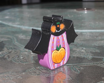 Halloween Decoration Bat Love Chunk With 3D Nose | Etsy