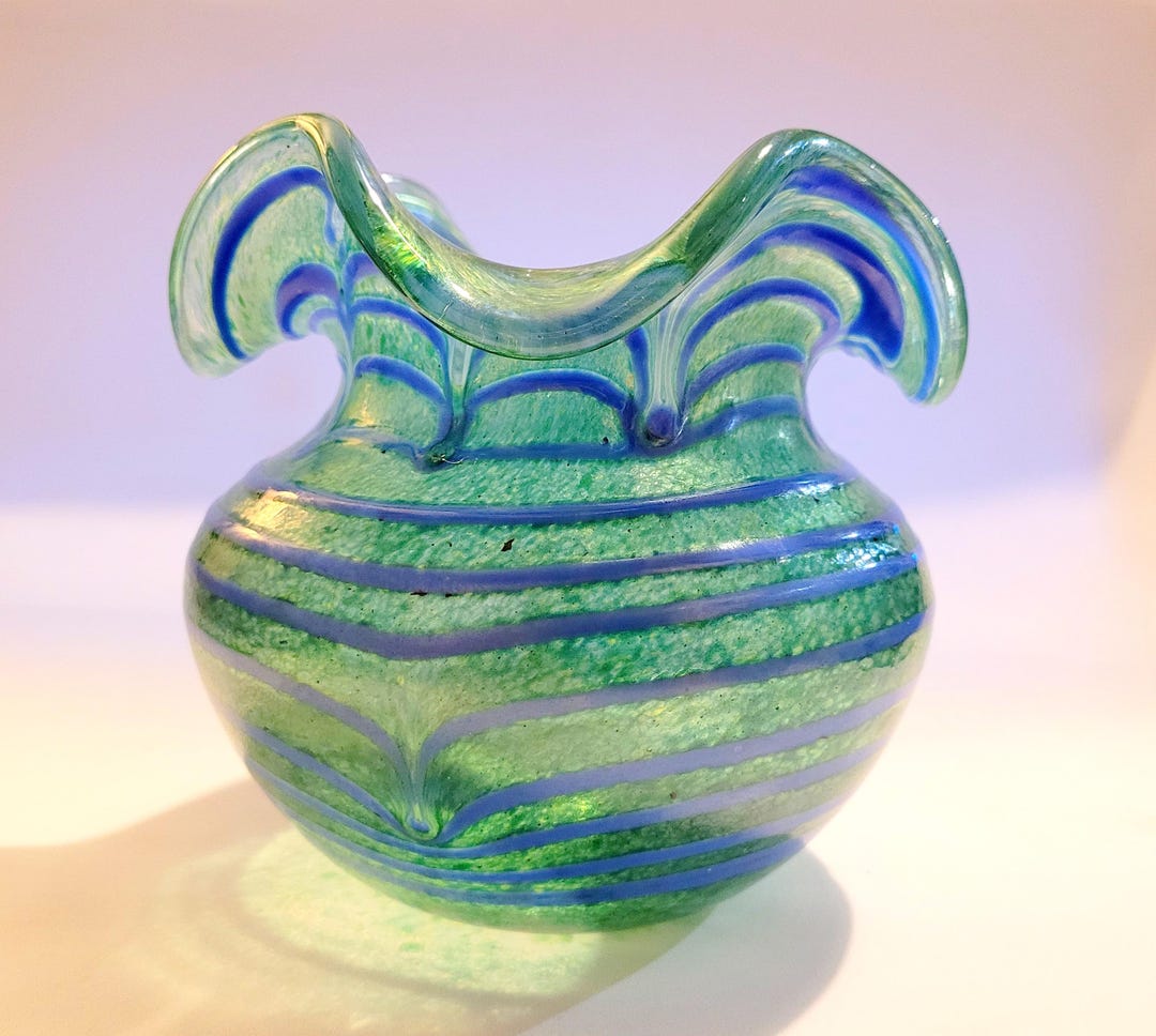 Antique Bohemian Kralik Loetz Style Pulled Thread Flared Rim Vase Rose ...