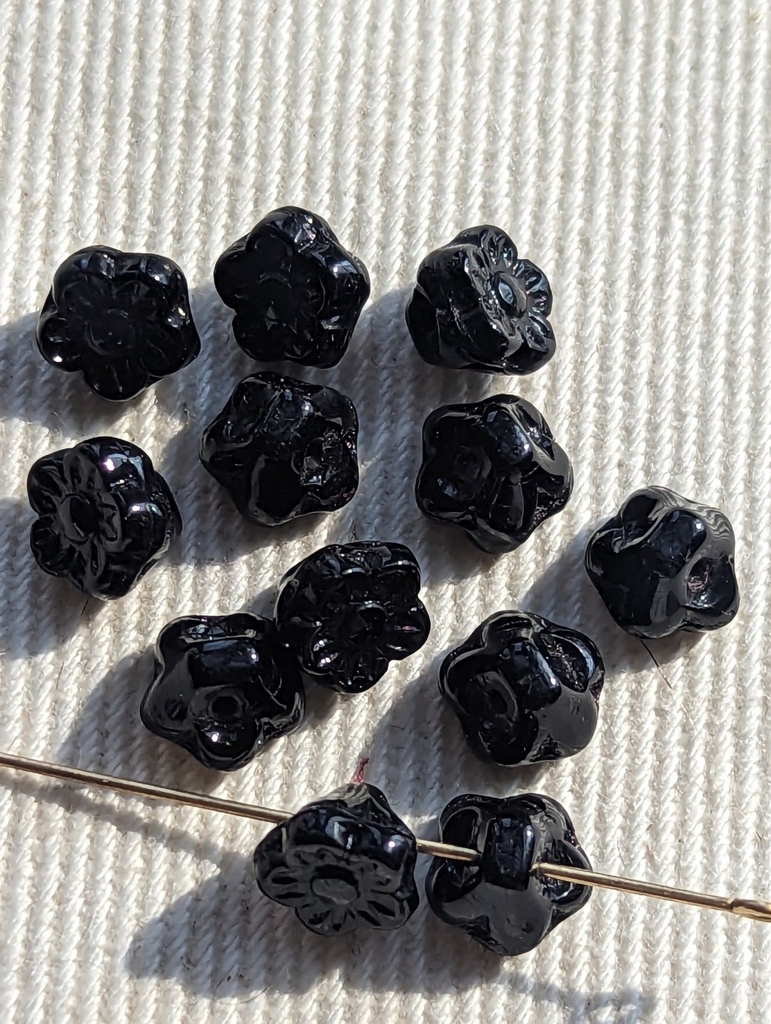 Antique Black Jet,flower Button VINTAGE Glass Beads 6mm 12 - Etsy