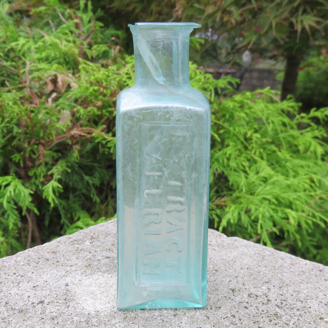Small Open Pontil Medicine Bottle Shaker Fluid Extract Valerian Poor ...