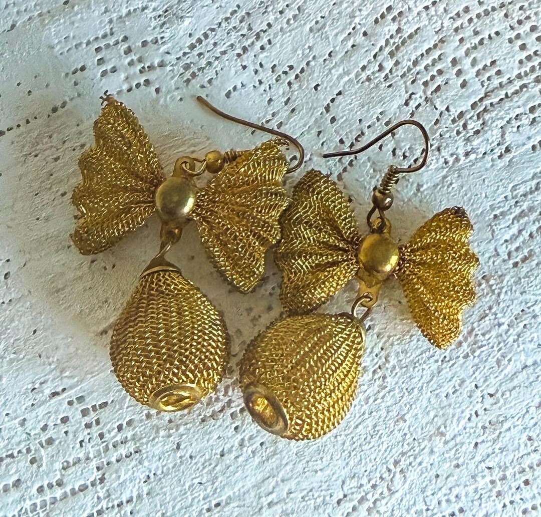 Vintage Gold Mesh Bow Earrings for Pierced Ears Dangle Drop Style - Etsy