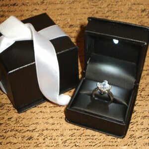New Fancy Black Italian Leather LED Lighted Engagement Ring Box With ...