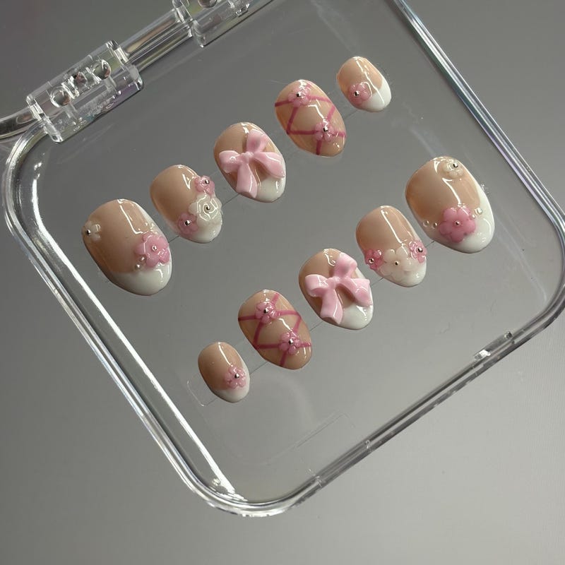 Fake Nail Bow - Etsy