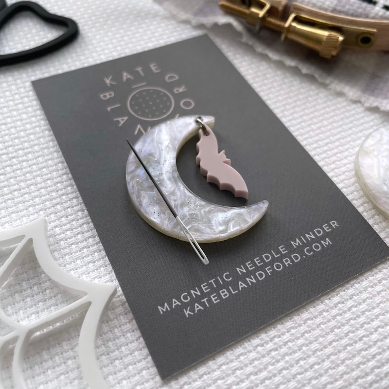 Needle Minder - Etsy