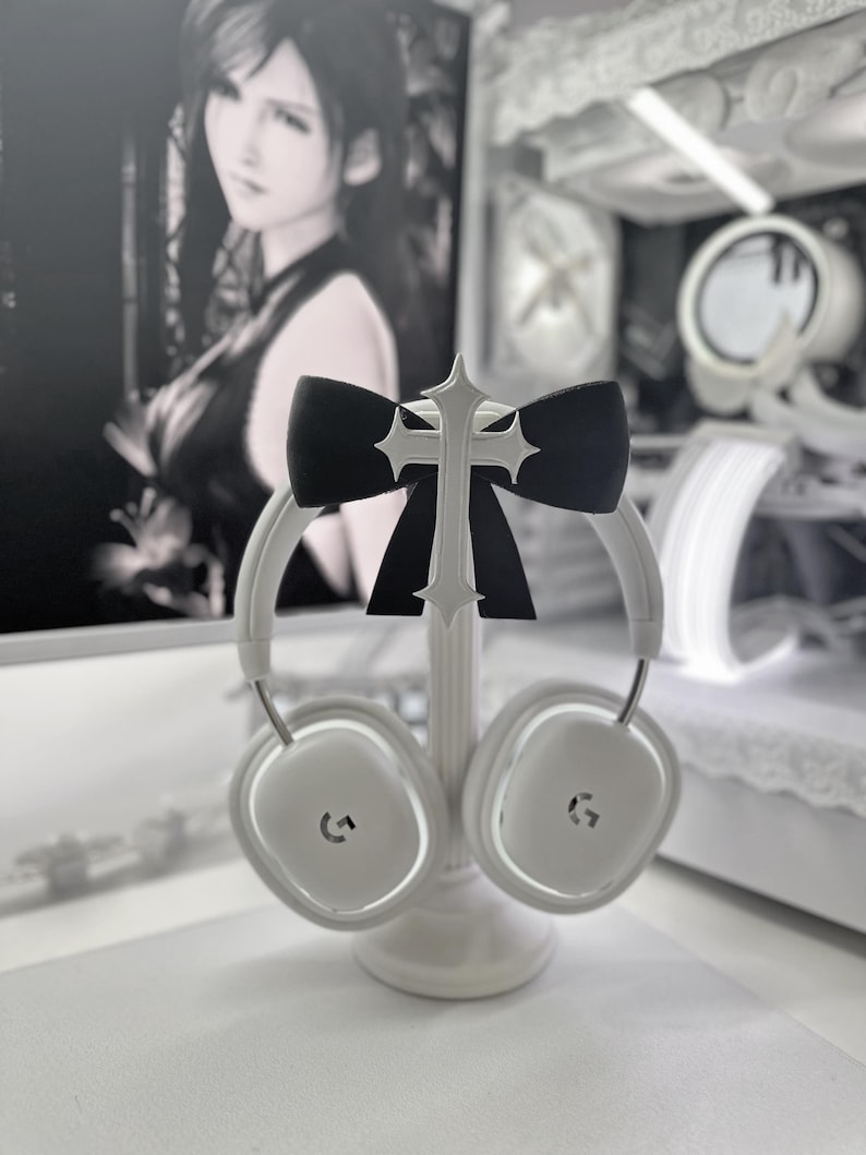 Gothic Angel Wing Headphone Stand: 3D Printed Desk Decor - Etsy Canada