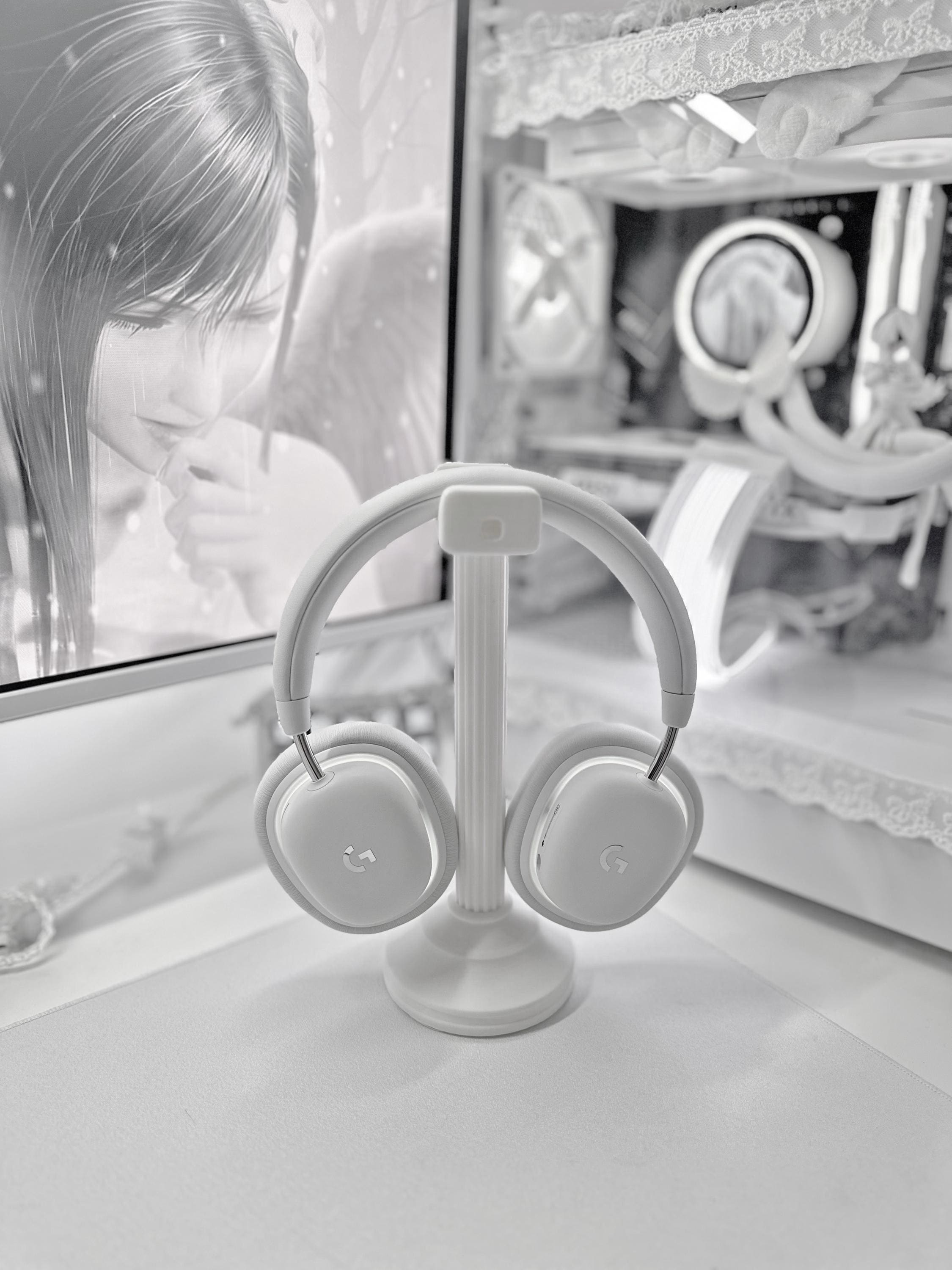 Dainty Angelic Column Headphone Stand Base | Swappable Attachments ...