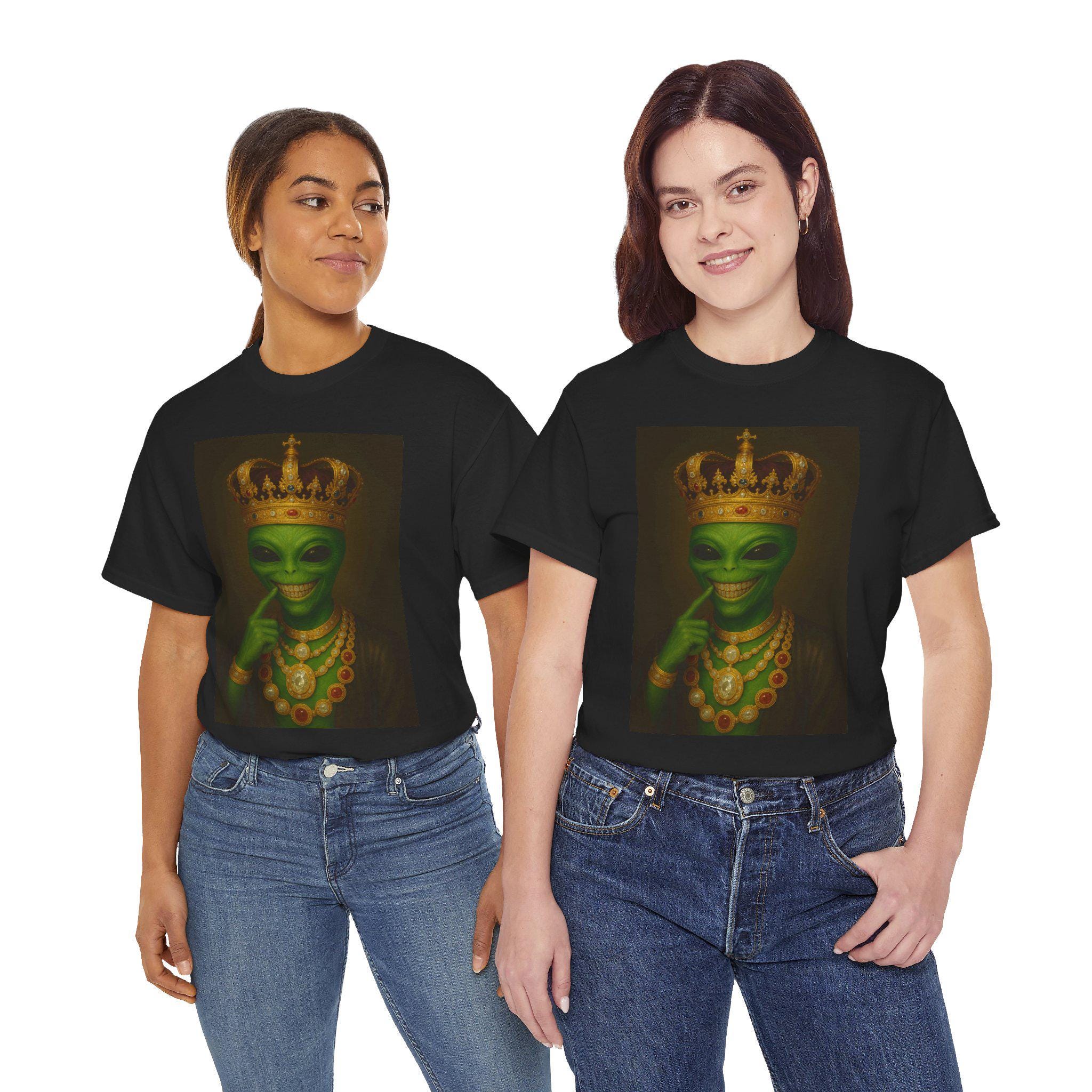 Alien Queen Portrait Tee | Crowned Green Alien, Royal Alien Art Shirt ...