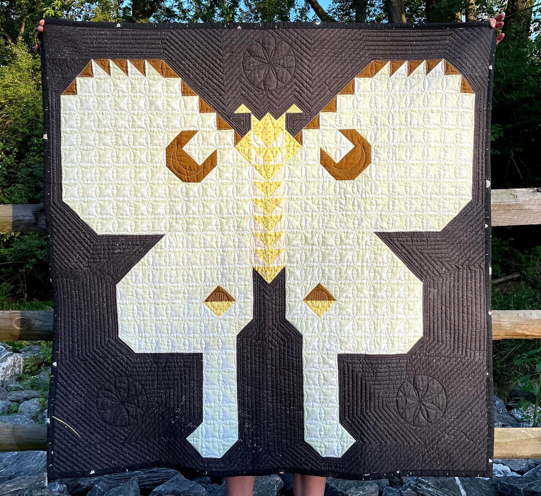 The Luna Moth Quilt Pattern - Etsy