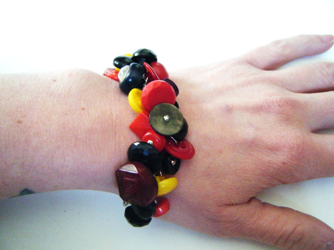 Vintage Button Bracelet, Chunky Button Bracelet Recycled Repurposed ...