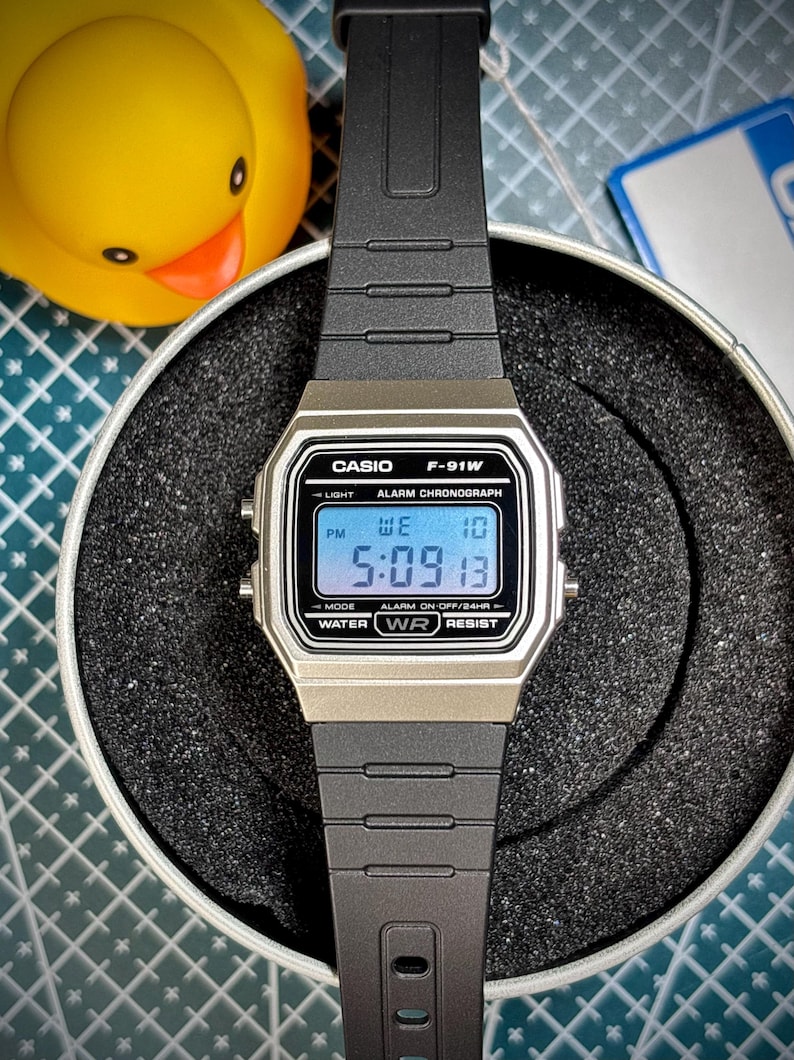 Casio F-91W Mod Ice Blue Screen – Retro Digital Watch – Y2K Casio Mod ...