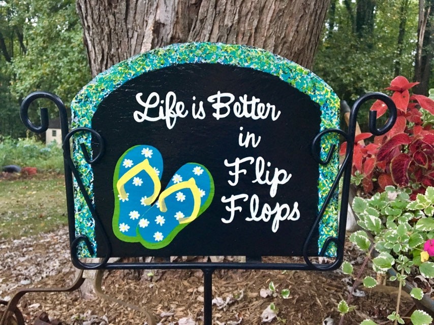 Summer Flip Flops Slate Welcome Sign: Personalized Garden Decor - Iron ...