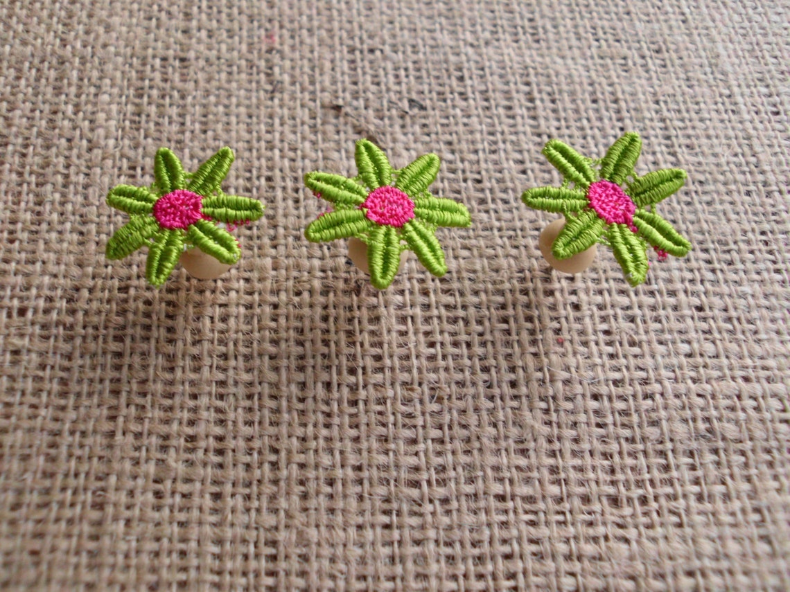 Beautiful Cute Spring Summer Green Pink Flower Push Pin Bride Wedding ...
