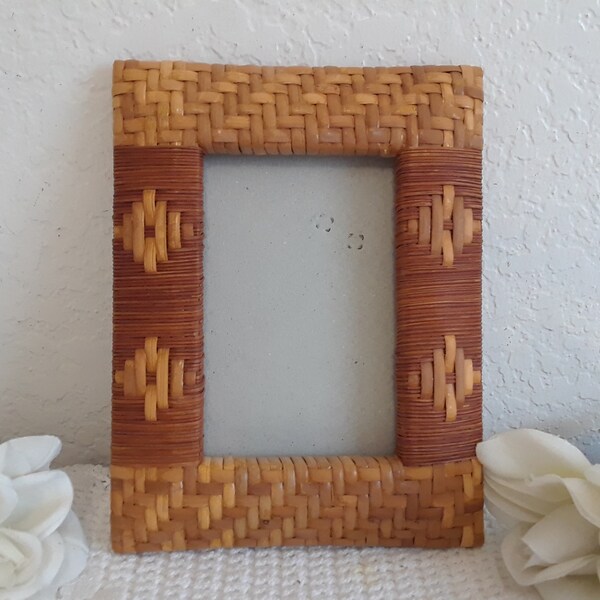 16x20 Rattan Frame - Etsy