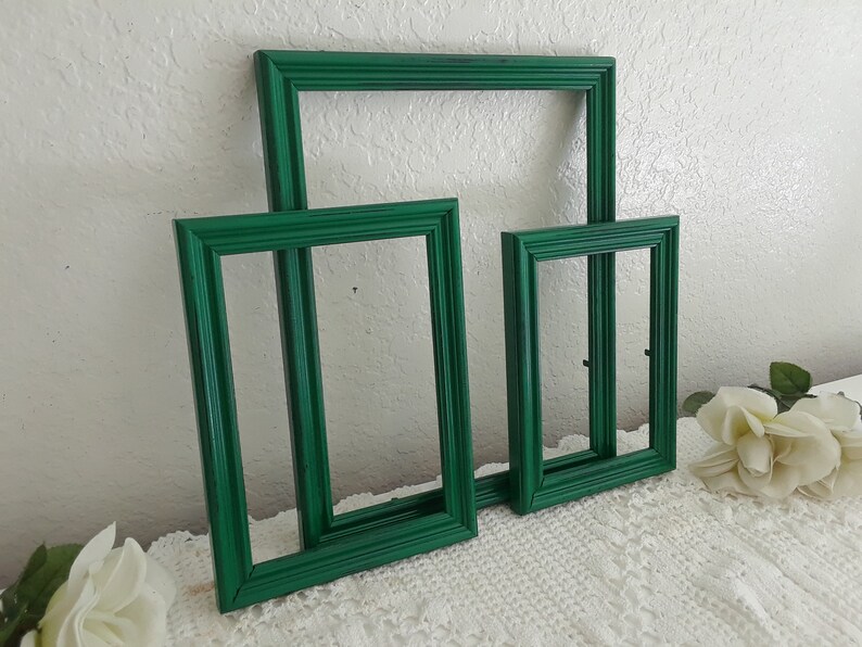 Gloss Meadow Green Picture Frame Set Photo Gallery Collection English ...