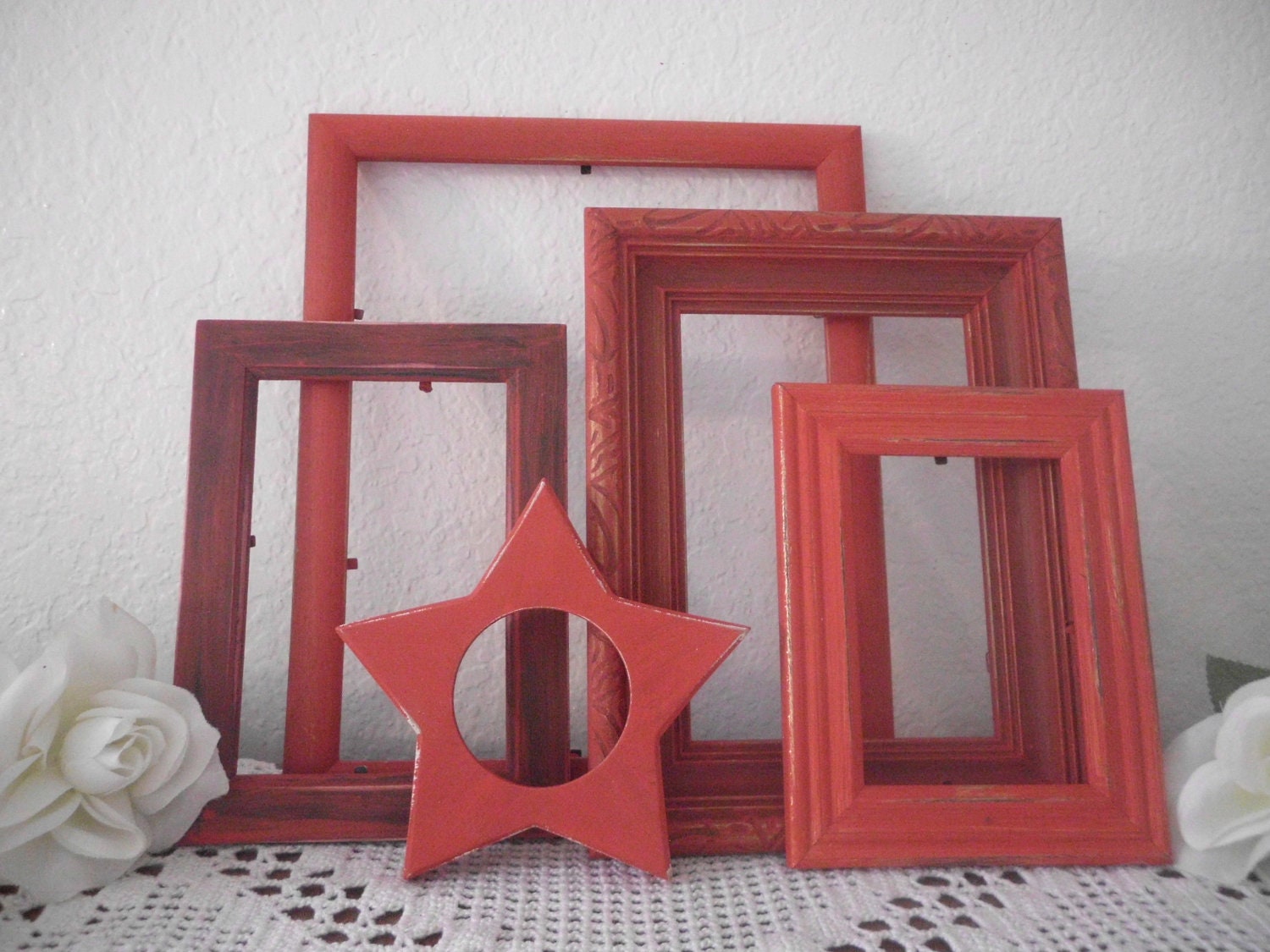 Red Christmas Frames Shabby Chic Picture Frame Set Distressed Rustic ...